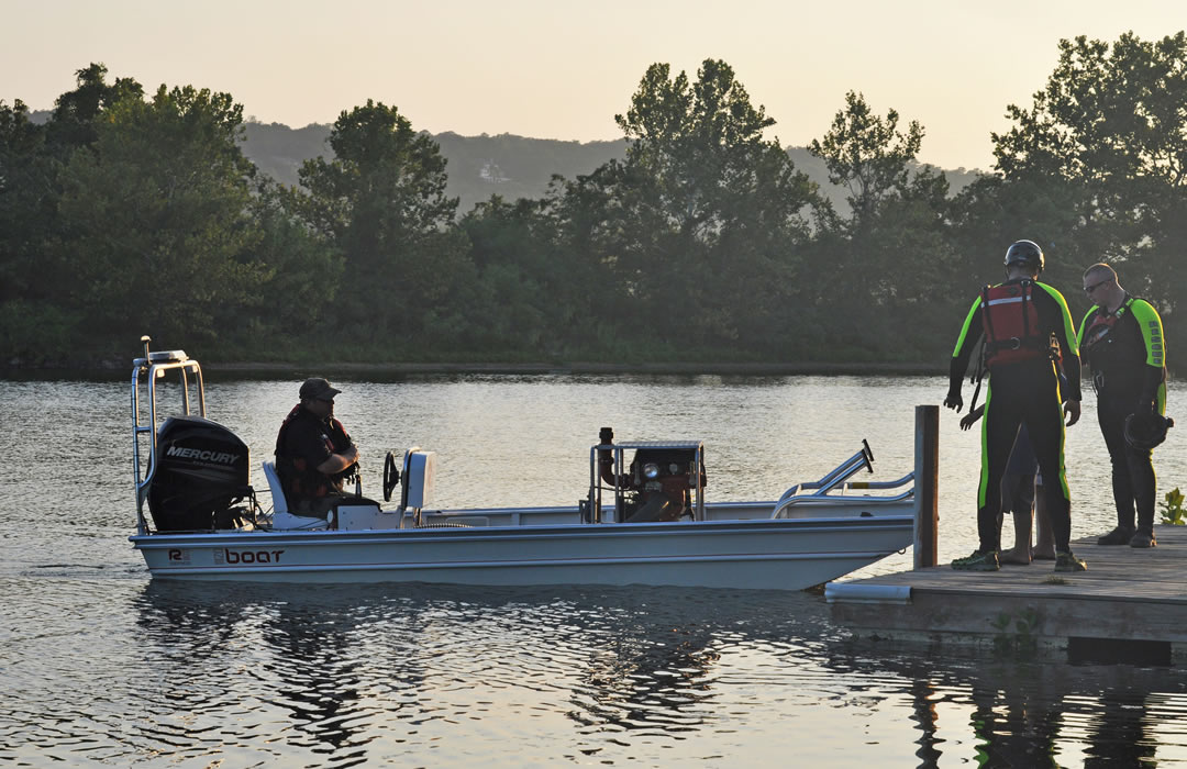 PHOTO GALLERY | ONE Boat